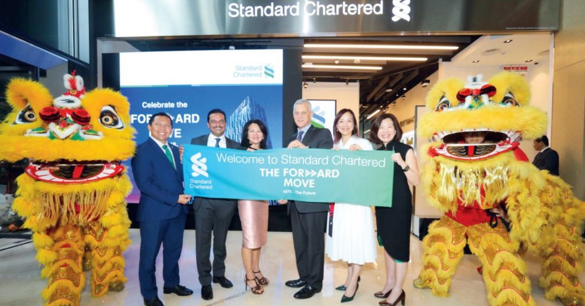 Standard Chartered Opens First Integrated Café Banking Branch | CCI ...